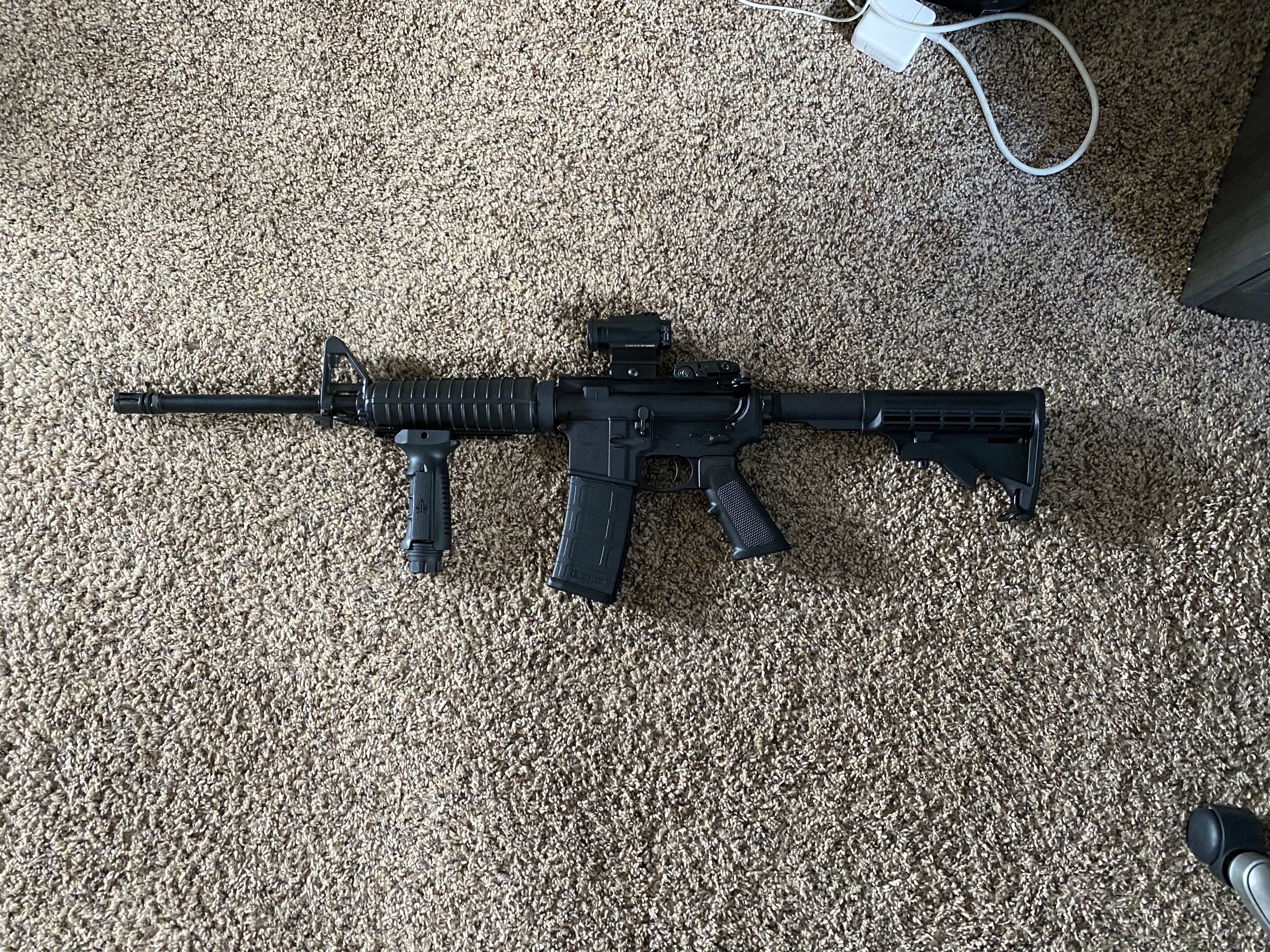 UTG Ergonomic Ambidextrous Vertical Foregrip | AT3 Tactical