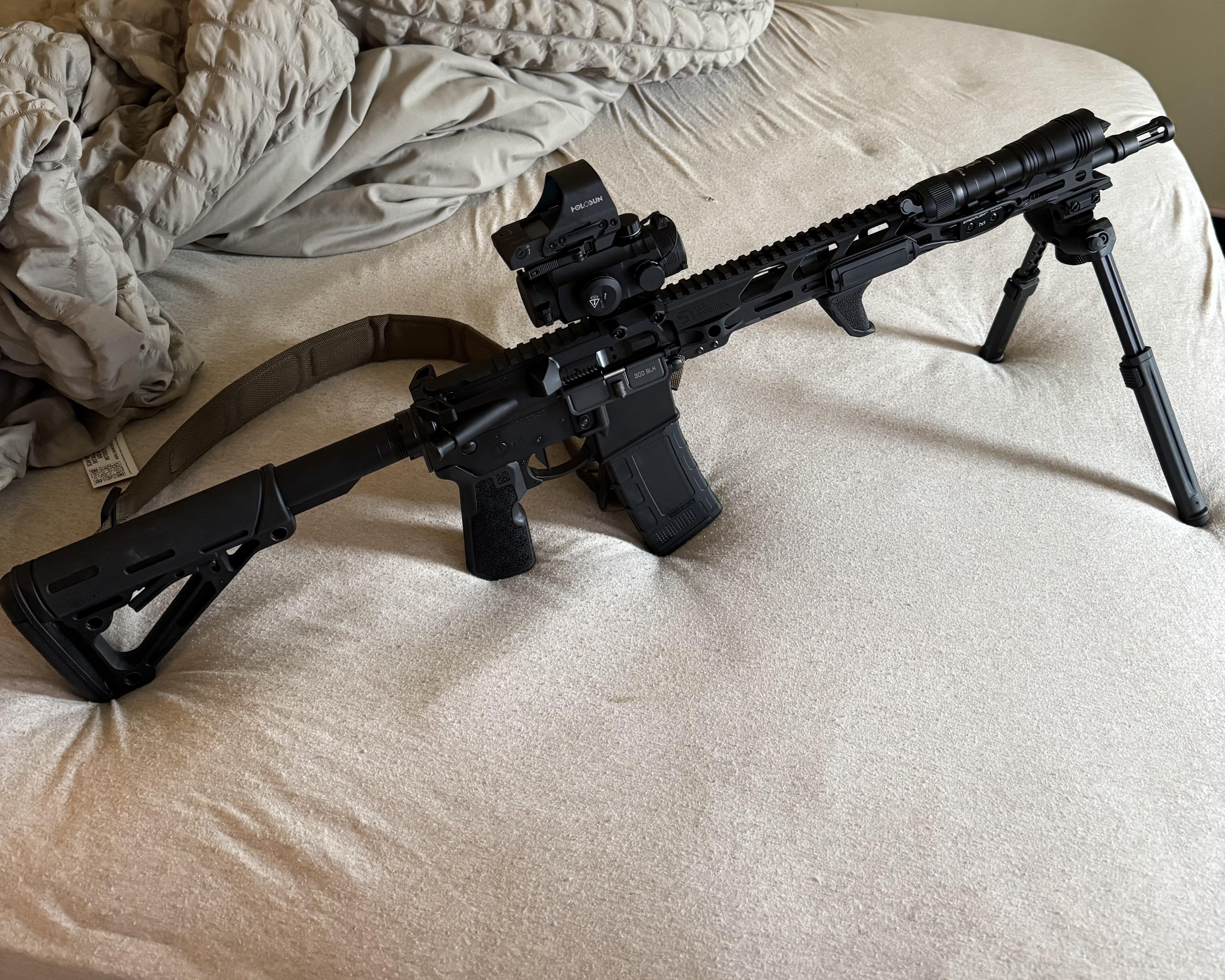 Radian Weapons Extended AR-15 Bolt Catch