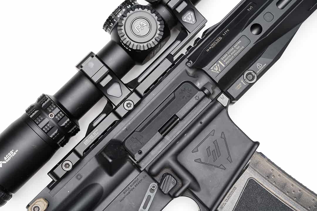 Strike Industries Ultimate AR-15 Dust Cover